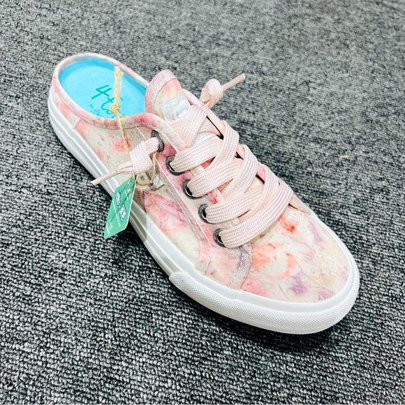 MOIRA 4EARTH SLIP | Shoes | Newmoira 4earth Slip On Sneaker Floral | Poshmark
